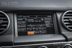 Black Land Rover Discovery 2016 in Riga, with an engine capacity of 3.00 L and mileage of 250 thousand km for 13490 €, photo 28 on AUTOMOTO.COM.LV