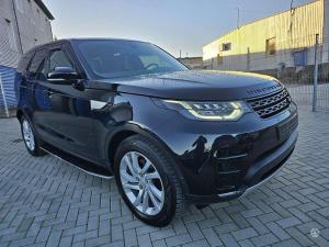 Black Land Rover Discovery 2017 in Taurage, with an engine capacity of 2.00 L and mileage of 172 thousand km for 18900 €, photo 5 on AUTOMOTO.COM.LV