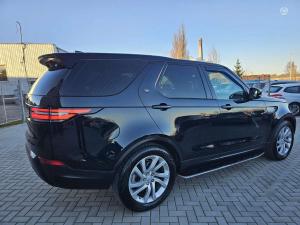 Black Land Rover Discovery 2017 in Taurage, with an engine capacity of 2.00 L and mileage of 172 thousand km for 18900 €, photo 12 on AUTOMOTO.COM.LV
