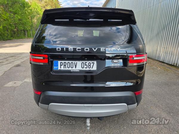 Black Land Rover Discovery 2017 in Tallinn, with an engine capacity of 3.00 L and mileage of 105 thousand km for 24990 €, photo 8 on AUTOMOTO.COM.LV