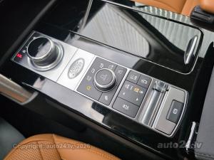 Black Land Rover Discovery 2017 in Tallinn, with an engine capacity of 3.00 L and mileage of 105 thousand km for 24990 €, photo 21 on AUTOMOTO.COM.LV