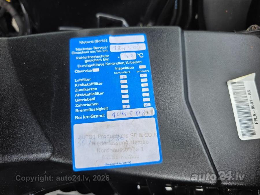 Black Land Rover Discovery 2017 in Tallinn, with an engine capacity of 3.00 L and mileage of 105 thousand km for 24990 €, photo 30 on AUTOMOTO.COM.LV