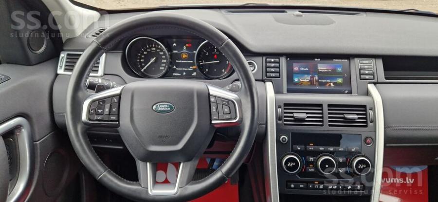 Black Land Rover Discovery 2017 in Daugavpils, with an engine capacity of 2.00 L and mileage of 179 thousand km for 14100 €, photo 11 on AUTOMOTO.COM.LV