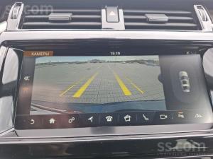 Melns Land Rover Discovery 2017 Rīga, ar dzinēja tilpumu 2.00 L un nobraukumu 141 tūkst. km par 16500 €, foto 9 vietnē AUTOMOTO.COM.LV
