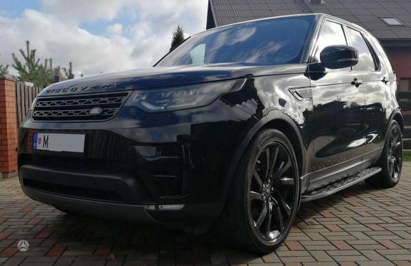 Melns Land Rover Discovery 2017 Klaipėda, ar dzinēja tilpumu 2.00 L un nobraukumu 141 tūkst. km par 14000 €, foto 1 vietnē AUTOMOTO.COM.LV