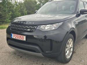 Black Land Rover Discovery 2017 in Siauliai, with an engine capacity of 2.00 L and mileage of 166 thousand km for 14700 €, photo 4 on AUTOMOTO.COM.LV