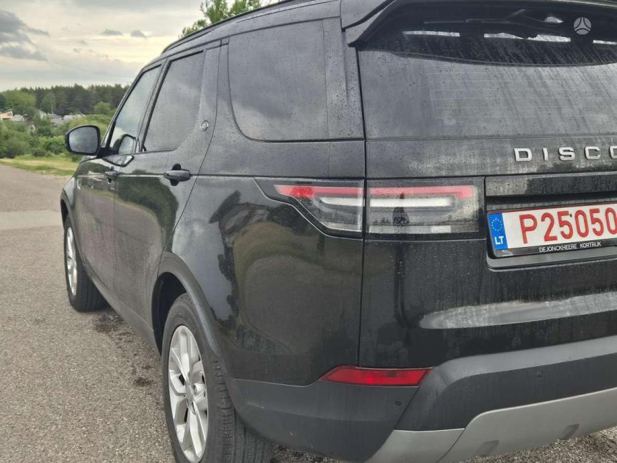 Black Land Rover Discovery 2017 in Siauliai, with an engine capacity of 2.00 L and mileage of 166 thousand km for 14700 €, photo 11 on AUTOMOTO.COM.LV