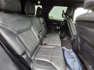 Black Land Rover Discovery 2017 in Siauliai, with an engine capacity of 2.00 L and mileage of 166 thousand km for 14700 €, photo 34 on AUTOMOTO.COM.LV