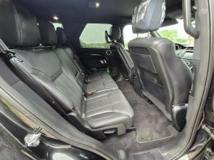 Black Land Rover Discovery 2017 in Siauliai, with an engine capacity of 2.00 L and mileage of 166 thousand km for 14700 €, photo 36 on AUTOMOTO.COM.LV