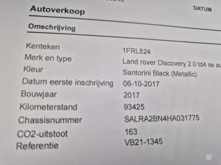 Black Land Rover Discovery 2017 in Siauliai, with an engine capacity of 2.00 L and mileage of 166 thousand km for 14700 €, photo 43 on AUTOMOTO.COM.LV