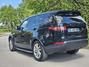 Black Land Rover Discovery 2017 in Taurage, with an engine capacity of 2.00 L and mileage of 172 thousand km for 18000 €, photo 8 on AUTOMOTO.COM.LV