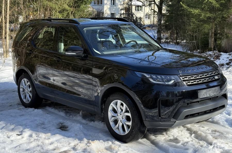 Melns Land Rover Discovery 2018 Viļņa, ar dzinēja tilpumu 2.00 L un nobraukumu 177 tūkst. km par 16000 €, foto 3 vietnē AUTOMOTO.COM.LV