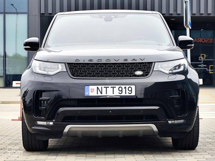 Melns Land Rover Discovery 2018 Šauļi, ar dzinēja tilpumu 2.00 L un nobraukumu 120 tūkst. km par 19800 €, foto 3 vietnē AUTOMOTO.COM.LV