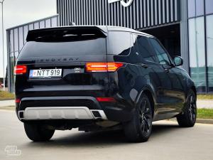 Melns Land Rover Discovery 2018 Šauļi, ar dzinēja tilpumu 2.00 L un nobraukumu 120 tūkst. km par 19800 €, foto 9 vietnē AUTOMOTO.COM.LV