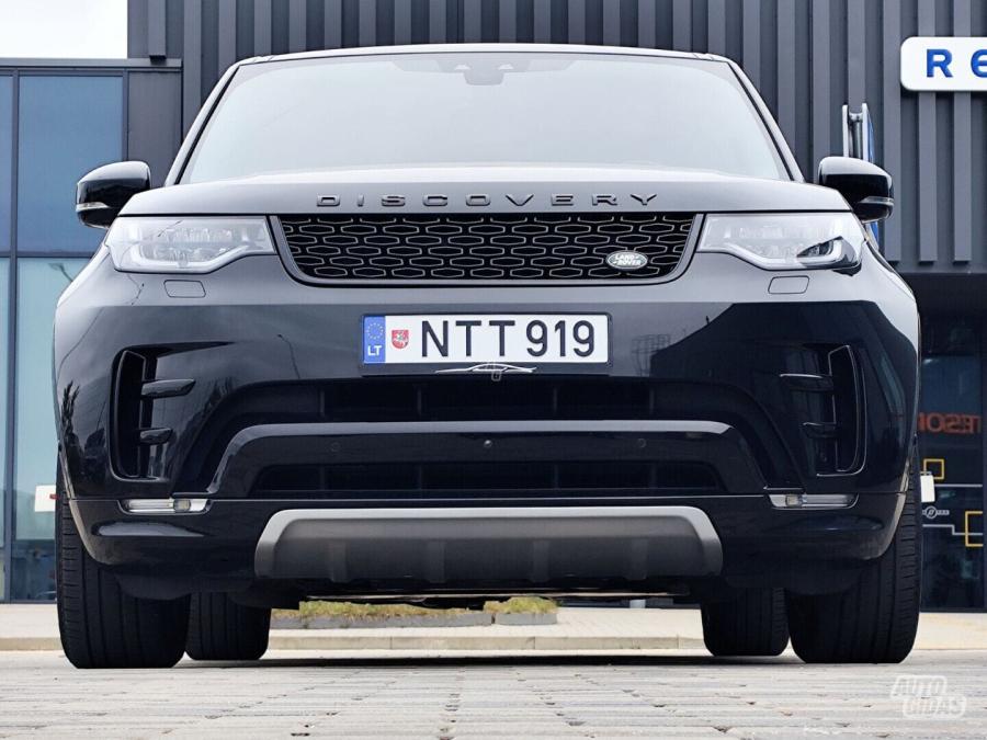 Melns Land Rover Discovery 2018 Šauļi, ar dzinēja tilpumu 2.00 L un nobraukumu 120 tūkst. km par 19800 €, foto 12 vietnē AUTOMOTO.COM.LV