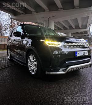 Melns Land Rover Discovery 2018 Jūrmala, ar dzinēja tilpumu 2.00 L un nobraukumu 139 tūkst. km par 24750 €, foto 3 vietnē AUTOMOTO.COM.LV