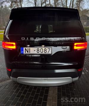Melns Land Rover Discovery 2018 Jūrmala, ar dzinēja tilpumu 2.00 L un nobraukumu 139 tūkst. km par 24750 €, foto 9 vietnē AUTOMOTO.COM.LV