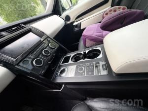 Melns Land Rover Discovery 2018 Rīga, ar dzinēja tilpumu 3.00 L un nobraukumu 154 tūkst. km par 22450 €, foto 12 vietnē AUTOMOTO.COM.LV