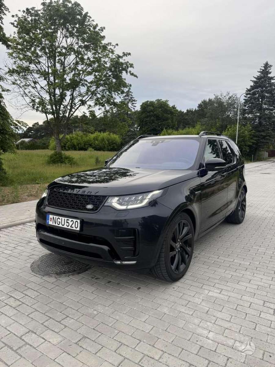 Melns Land Rover Discovery 2018 Kauņa, ar dzinēja tilpumu 2.99 L un nobraukumu 245 tūkst. km par 17750 €, foto 1 vietnē AUTOMOTO.COM.LV