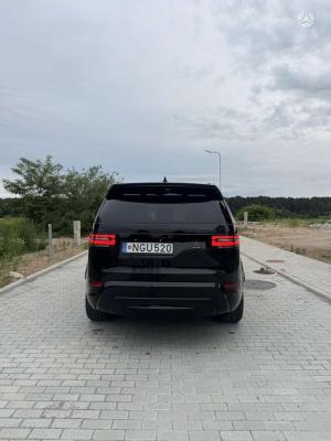 Melns Land Rover Discovery 2018 Kauņa, ar dzinēja tilpumu 2.99 L un nobraukumu 245 tūkst. km par 17750 €, foto 5 vietnē AUTOMOTO.COM.LV
