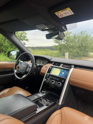 Melns Land Rover Discovery 2018 Kauņa, ar dzinēja tilpumu 2.99 L un nobraukumu 245 tūkst. km par 17750 €, foto 15 vietnē AUTOMOTO.COM.LV