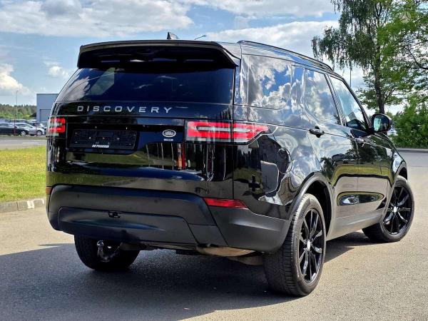 Melns Land Rover Discovery 2018 Tauragė, ar dzinēja tilpumu 2.00 L un nobraukumu 197 tūkst. km par 16500 €, foto 6 vietnē AUTOMOTO.COM.LV