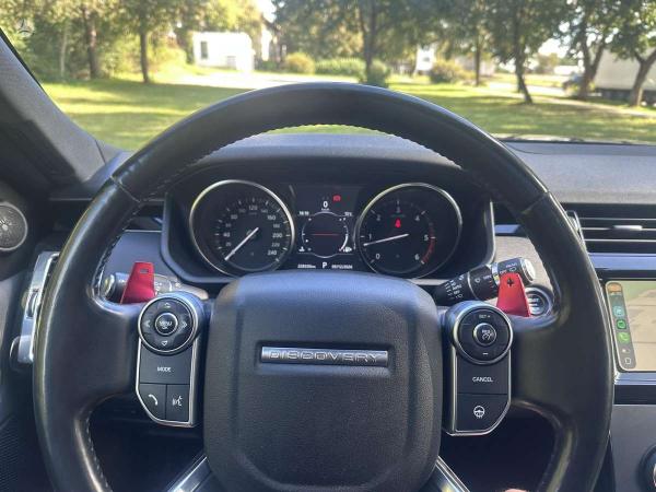 Melns Land Rover Discovery 2018 Viļņa, ar dzinēja tilpumu 2.99 L un nobraukumu 229 tūkst. km par 21000 €, foto 8 vietnē AUTOMOTO.COM.LV