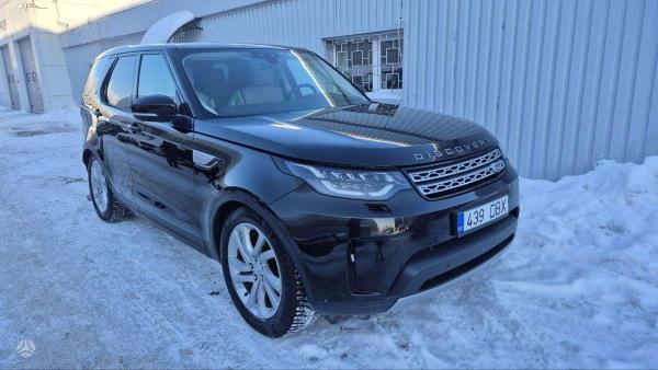 Melns Land Rover Discovery 2019 Tallina, ar dzinēja tilpumu 2.99 L un nobraukumu 191 tūkst. km par 13000 €, foto 2 vietnē AUTOMOTO.COM.LV