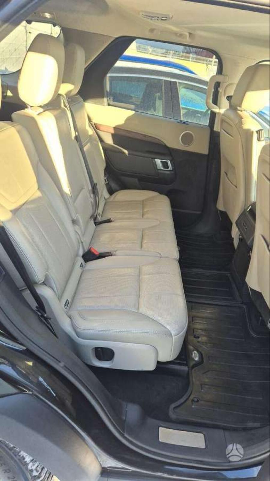 Черный Ленд Ровер Дискавери 2019 в Таллин, объемом двигателя 2.99 л и пробегом 191 тыс. км за 13000 €, фото 6 на AUTOMOTO.COM.LV