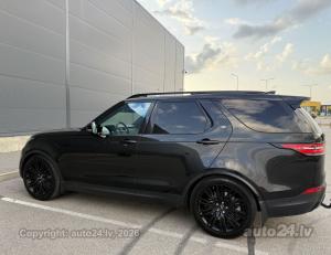 Black Land Rover Discovery 2019 in Riga, with an engine capacity of 3.00 L and mileage of 158 thousand km for 29900 €, photo 5 on AUTOMOTO.COM.LV