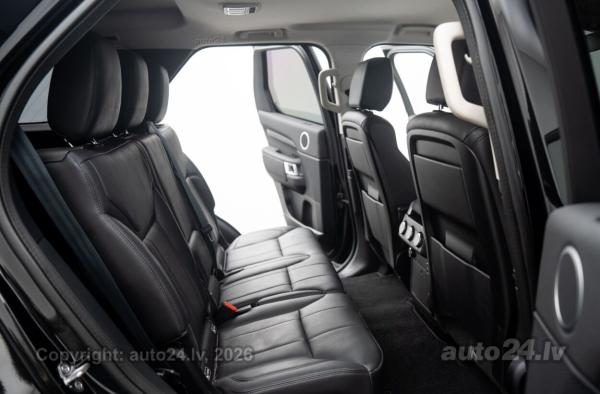 Melns Land Rover Discovery 2020 Tallina, ar dzinēja tilpumu 3.00 L un nobraukumu 87 tūkst. km par 38999 €, foto 11 vietnē AUTOMOTO.COM.LV