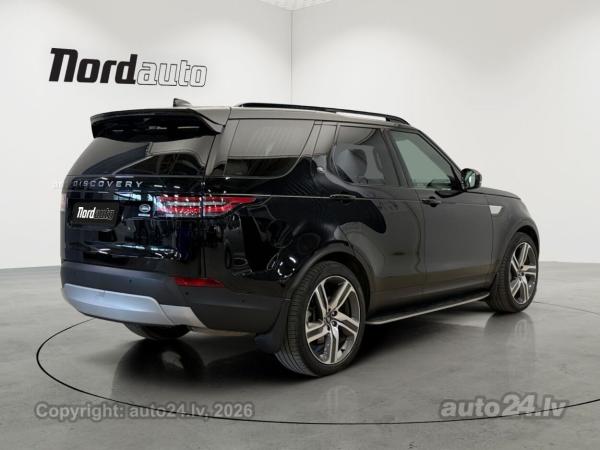Black Land Rover Discovery 2020 in Tallinn, with an engine capacity of 3.00 L and mileage of 87 thousand km for 38900 €, photo 2 on AUTOMOTO.COM.LV