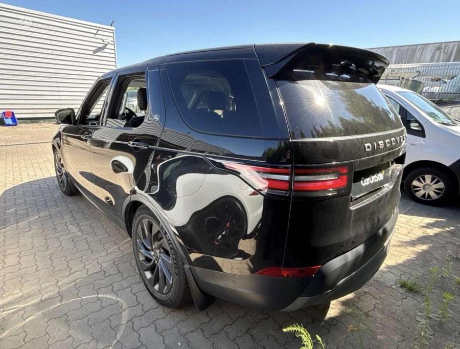 Melns Land Rover Discovery 2020 Marijampole, ar dzinēja tilpumu 2.00 L un nobraukumu 156 tūkst. km par 13000 €, foto 5 vietnē AUTOMOTO.COM.LV