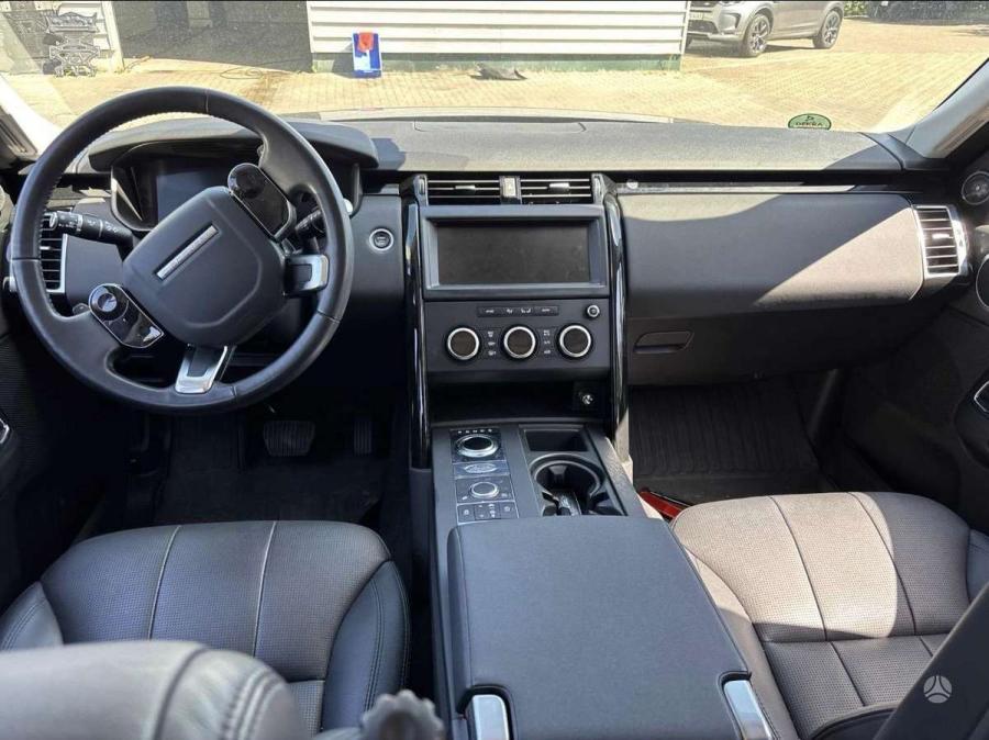 Melns Land Rover Discovery 2020 Marijampole, ar dzinēja tilpumu 2.00 L un nobraukumu 156 tūkst. km par 13000 €, foto 8 vietnē AUTOMOTO.COM.LV
