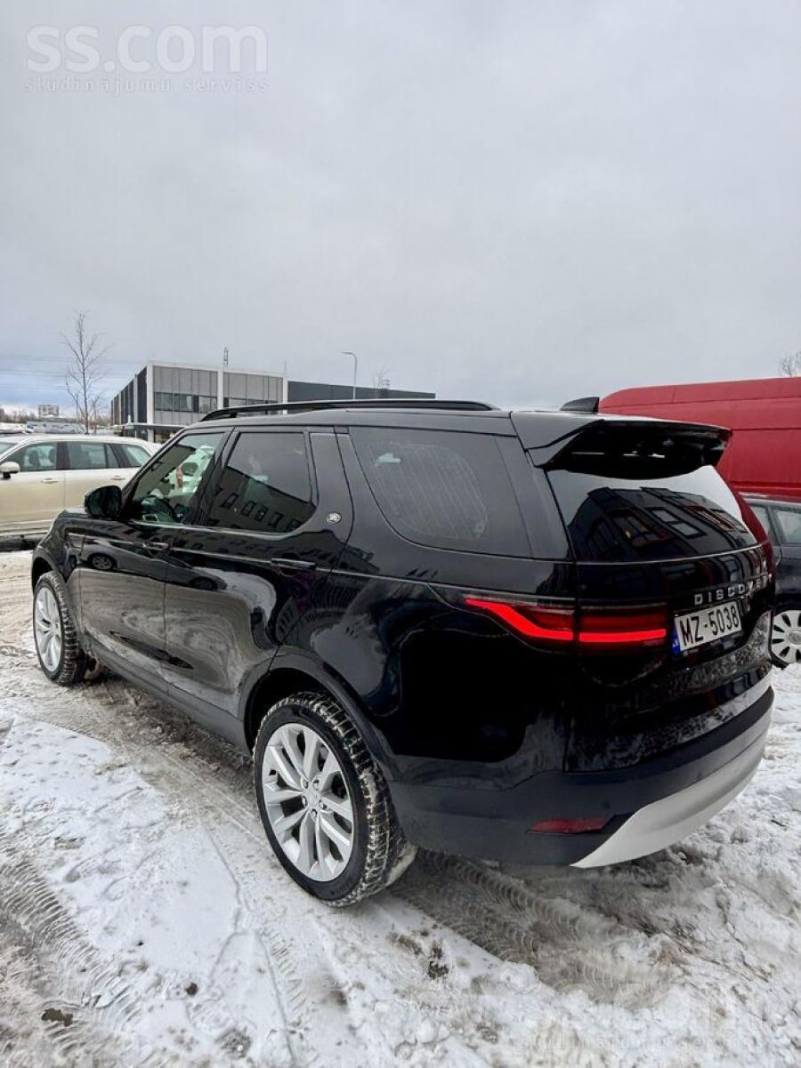 Melns Land Rover Discovery 2021 Rīga, ar dzinēja tilpumu 3.00 L un nobraukumu 85 tūkst. km par 38900 €, foto 6 vietnē AUTOMOTO.COM.LV
