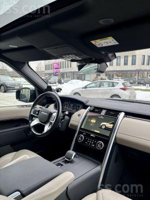 Melns Land Rover Discovery 2021 Rīga, ar dzinēja tilpumu 3.00 L un nobraukumu 85 tūkst. km par 38900 €, foto 13 vietnē AUTOMOTO.COM.LV