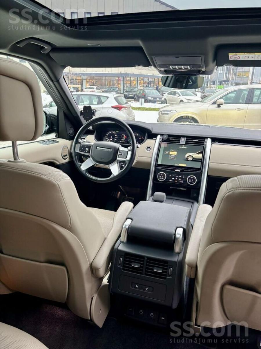 Melns Land Rover Discovery 2021 Rīga, ar dzinēja tilpumu 3.00 L un nobraukumu 85 tūkst. km par 38900 €, foto 14 vietnē AUTOMOTO.COM.LV
