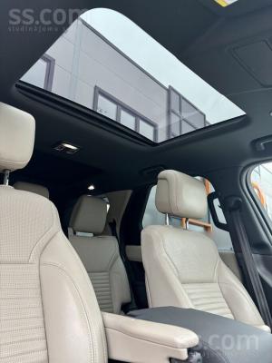 Melns Land Rover Discovery 2021 Rīga, ar dzinēja tilpumu 3.00 L un nobraukumu 85 tūkst. km par 38900 €, foto 16 vietnē AUTOMOTO.COM.LV
