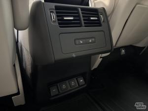 Melns Land Rover Discovery 2021 Viļņa, ar dzinēja tilpumu 3.00 L un nobraukumu 75 tūkst. km par 38000 €, foto 25 vietnē AUTOMOTO.COM.LV