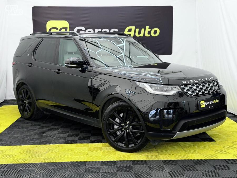 Black Land Rover Discovery 2022 in Avizieniai, with an engine capacity of 3.00 L and mileage of 64 thousand km for 43500 €, photo 5 on AUTOMOTO.COM.LV
