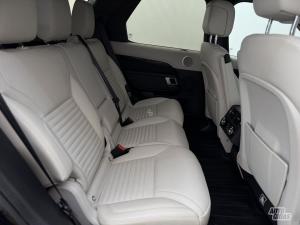 Black Land Rover Discovery 2022 in Avizieniai, with an engine capacity of 3.00 L and mileage of 64 thousand km for 43500 €, photo 14 on AUTOMOTO.COM.LV