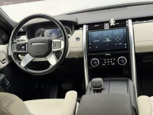 Black Land Rover Discovery 2022 in Avizieniai, with an engine capacity of 3.00 L and mileage of 64 thousand km for 43500 €, photo 19 on AUTOMOTO.COM.LV