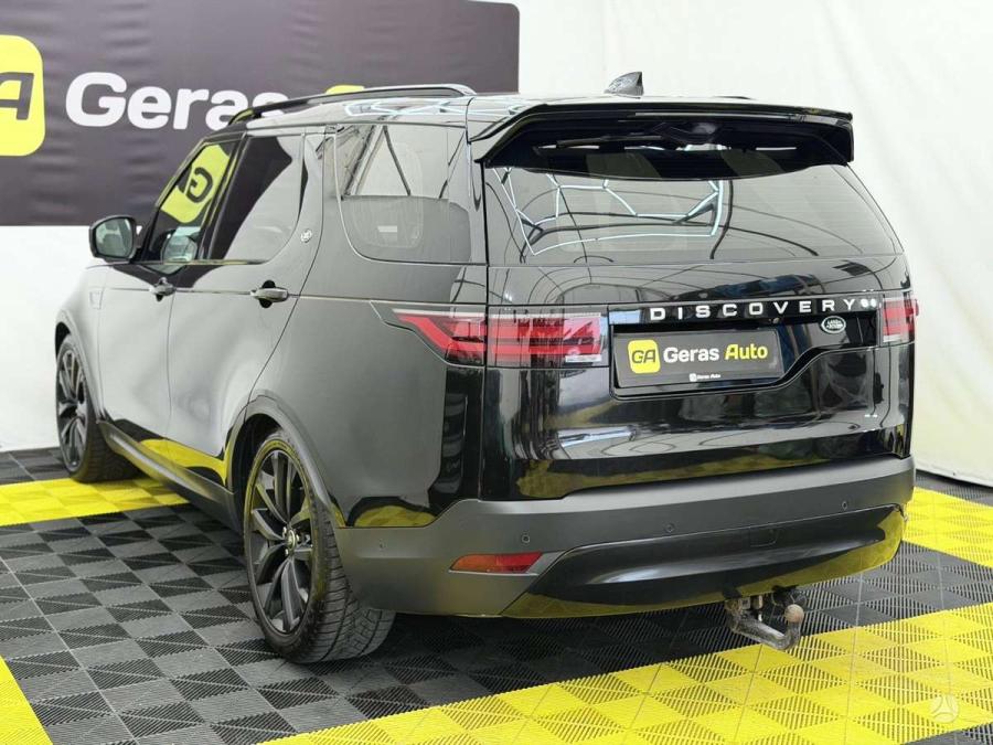 Черный Ленд Ровер Дискавери 2022 в Вильнюс, объемом двигателя 3.00 л и пробегом 64 тыс. км за 35999 €, фото 7 на AUTOMOTO.COM.LV