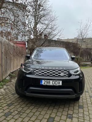 Melns Land Rover Discovery 2019 Tallina, ar dzinēja tilpumu 3.00 L un nobraukumu 97 tūkst. km par 39500 €, foto 3 vietnē AUTOMOTO.COM.LV