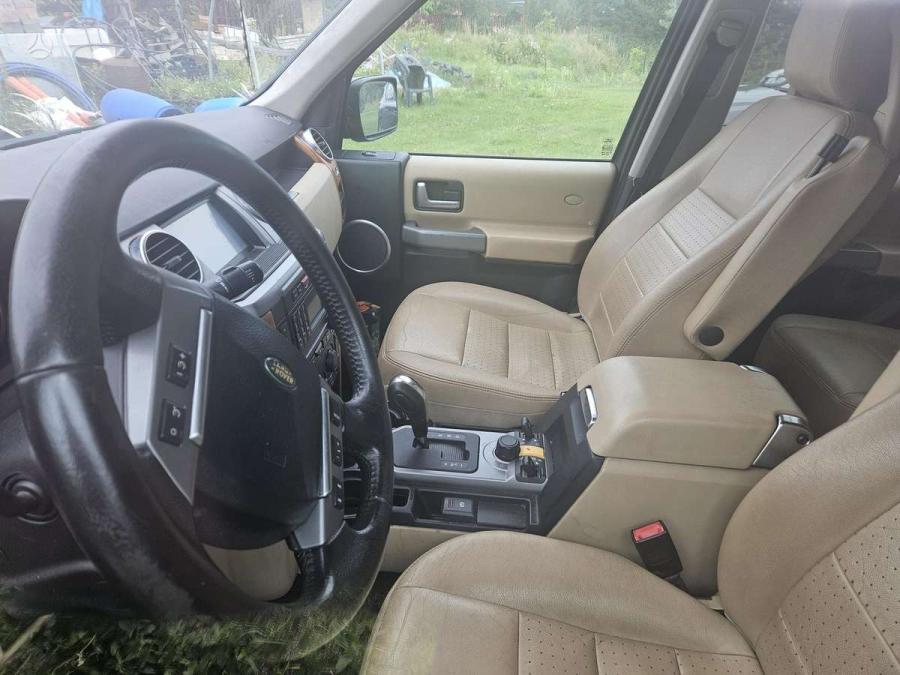 Blue Land Rover Discovery 2007 in Vilnius, with an engine capacity of 2.70 L and mileage of 371 thousand km for 2000 €, photo 5 on AUTOMOTO.COM.LV