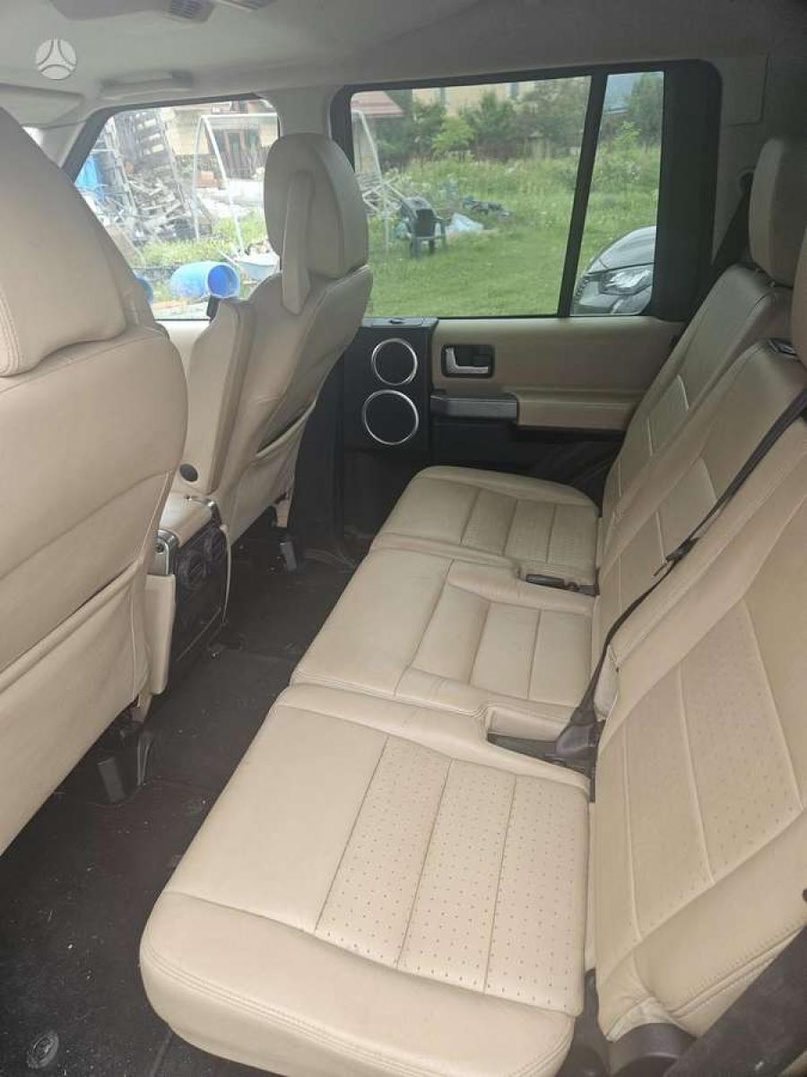 Blue Land Rover Discovery 2007 in Vilnius, with an engine capacity of 2.70 L and mileage of 371 thousand km for 2000 €, photo 13 on AUTOMOTO.COM.LV