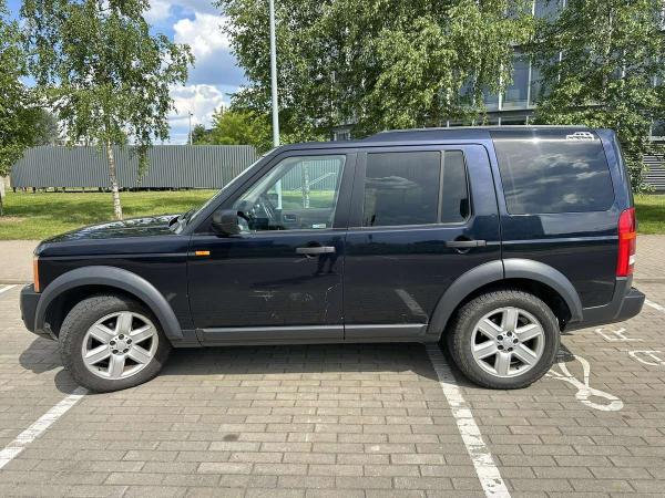 Zils Land Rover Discovery 2008 Viļņa, ar dzinēja tilpumu 2.72 L un nobraukumu 379 tūkst. km par 3900 €, foto 4 vietnē AUTOMOTO.COM.LV
