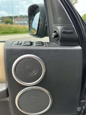 Zils Land Rover Discovery 2008 Viļņa, ar dzinēja tilpumu 2.72 L un nobraukumu 379 tūkst. km par 3900 €, foto 14 vietnē AUTOMOTO.COM.LV
