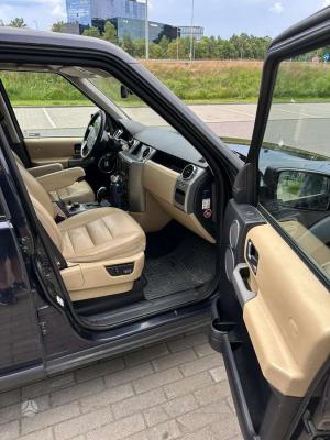 Zils Land Rover Discovery 2008 Viļņa, ar dzinēja tilpumu 2.72 L un nobraukumu 379 tūkst. km par 3900 €, foto 15 vietnē AUTOMOTO.COM.LV