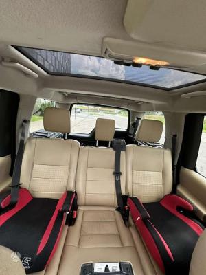 Zils Land Rover Discovery 2008 Viļņa, ar dzinēja tilpumu 2.72 L un nobraukumu 379 tūkst. km par 3900 €, foto 20 vietnē AUTOMOTO.COM.LV
